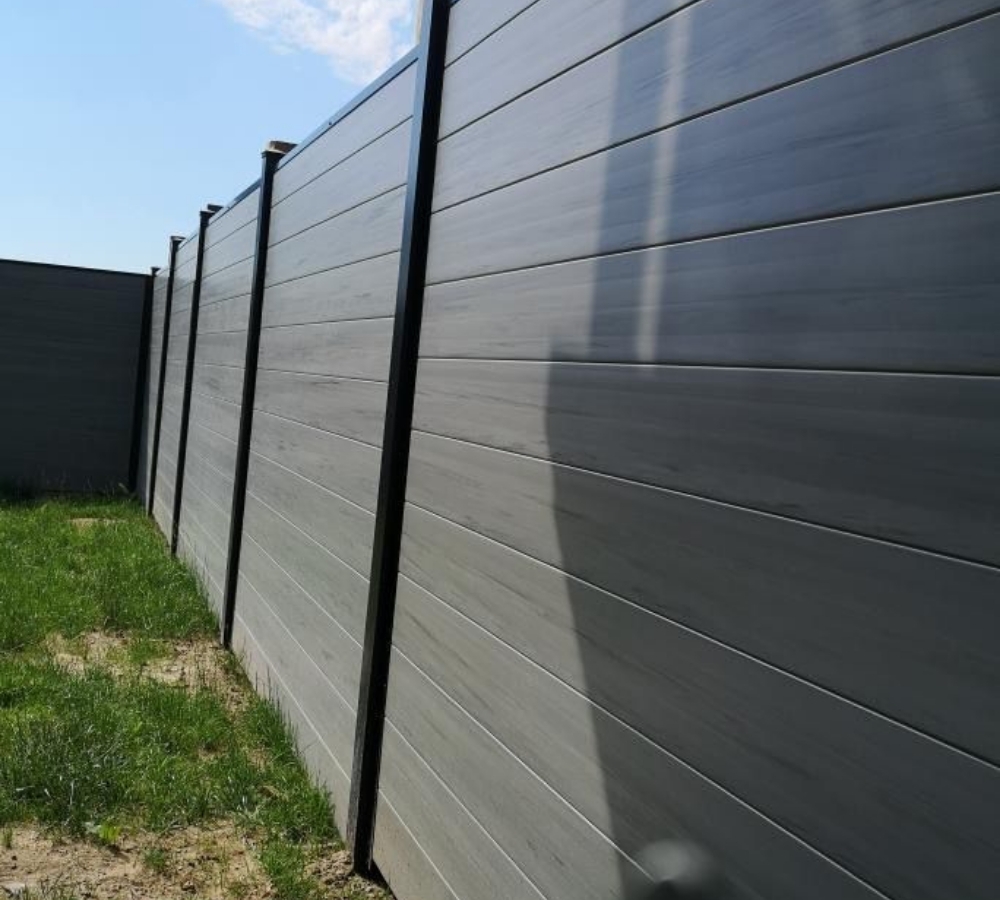 Vinyl Fencing | Spacefencing